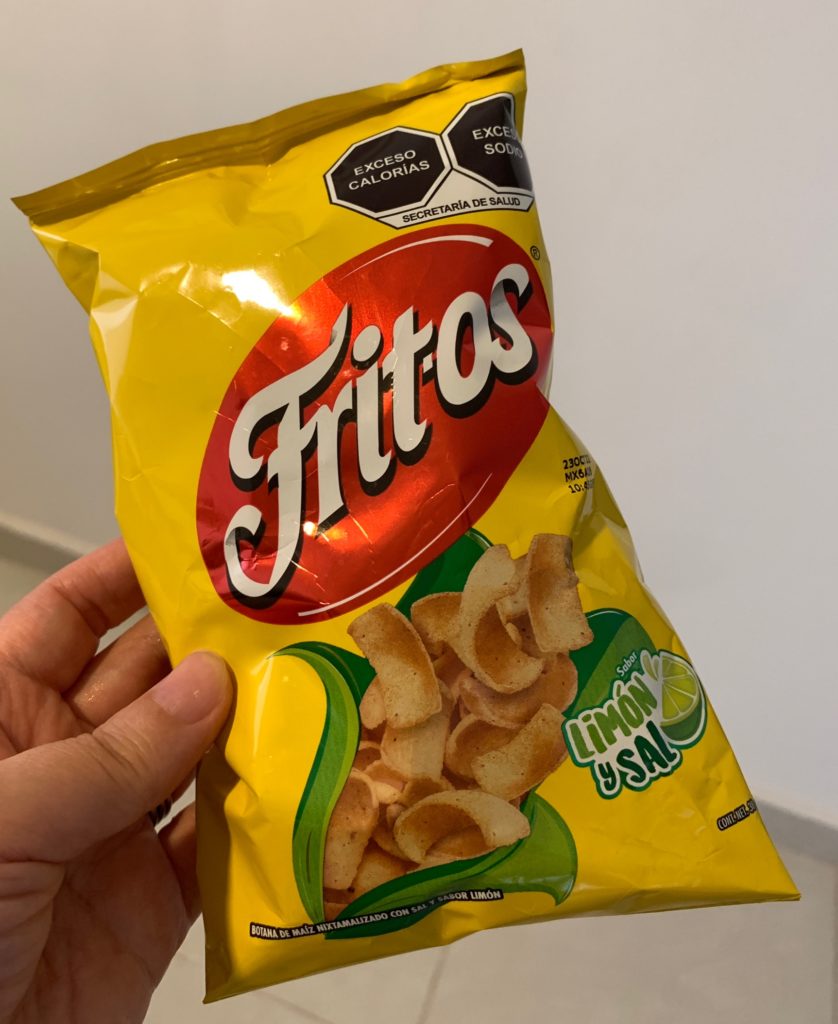 初めて食べたメキシコのスナック菓子 “Fritos” - じゅんこの知ることの大切さ